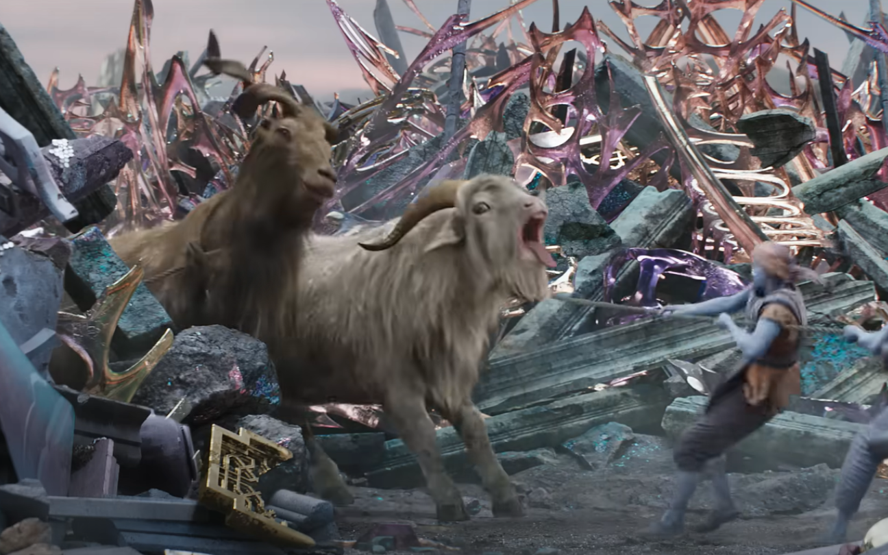 Diretor revela que meme de Taylor Swift inspirou Thor 4 - Tangerina